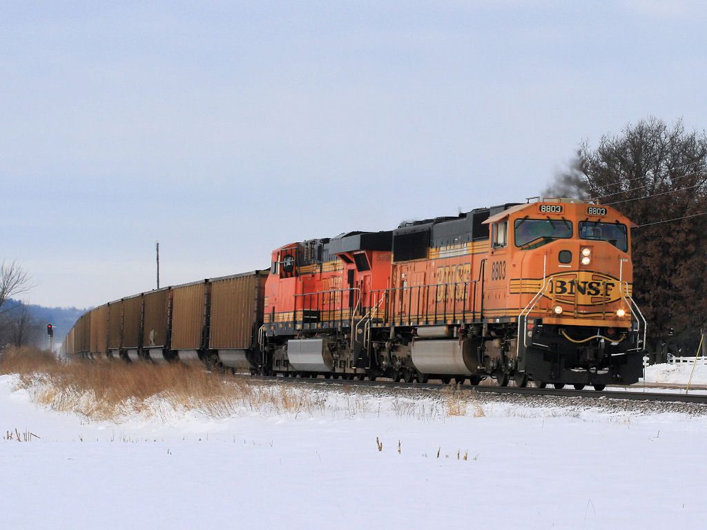 BNSF 8803